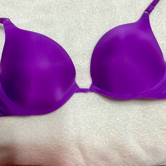 Victoria's Secret | Intimates & Sleepwear | Purple Victoria Secret 32c ...